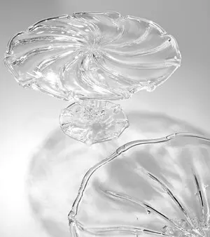 ALEXANDER KIRKEBY Crystal Cake Stand