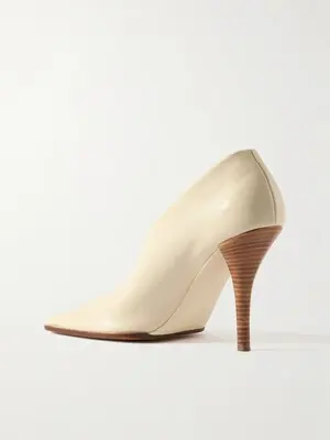 Alaïa 90 Leather Pumps - Neutrals