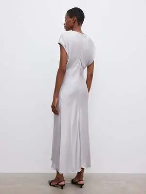 HOUSE OF DAGMAR Fluid V-neck Midi Dress