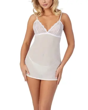 ON GOSSAMER Luxe Lace Chemise And Thong - White