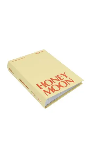 THE CEREMONY CLUB Honeymoon Photo Album In Yellow - Yellow & Orange