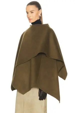 L'academie Kye Wool Cape