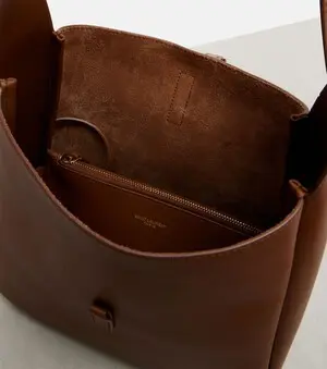 Saint Laurent Le 5 À 7 Small Leather Tote Bag
