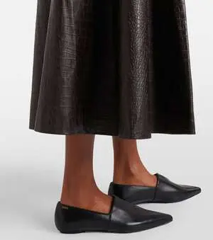 TOD'S Leather Loafers - Black