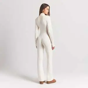 SKIMS Outdoor Fleece Catsuit - Ecru