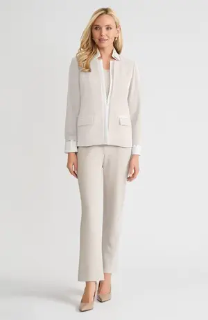 Ming Wang Tailored Stretch Deco Crepe Blazer - Limestone/white