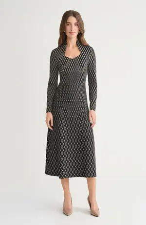 Ming Wang A-line Diamond Knit Maxi Dress