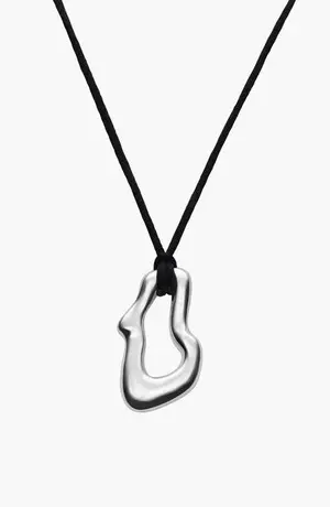 OAK & LUNA Dome Wavy Pendant Necklace - Silver Plated