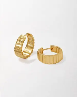 EDGE OF EMBER Hoop Earrings - Flare