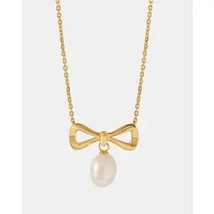 EDGE OF EMBER Bow Pendant Necklace - Pearl