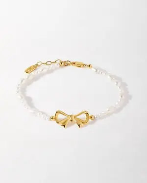 EDGE OF EMBER Bow Bracelet - Pearl