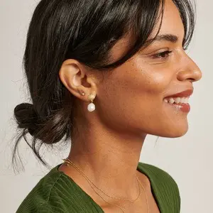 EDGE OF EMBER Freshwater Pearl Drop Earrings