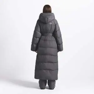 SKIMS The North Face X Nuptse Wrap Parka - Gunmetal