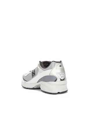 Comme Des Garçons X New Balance U509 Sneaker - Grey