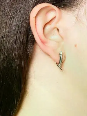 SHAUN LEANE Mini Crossover Earring - Silver