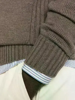 KANGRA Ribbed Crew Neck Sweater