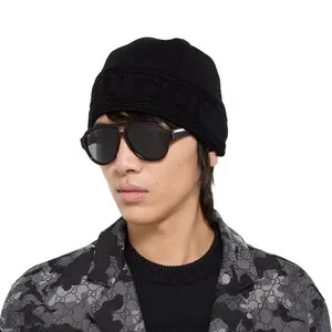 Gucci Knit Wool Beanie With Logo - Black