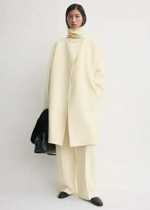 TOTEME Felt Coat Collarless