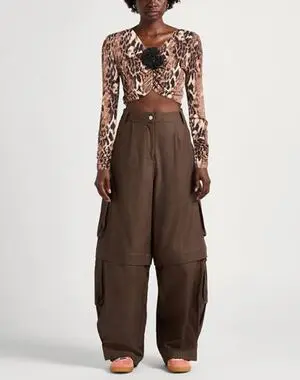 VICOLO Leopard Print Crop Top