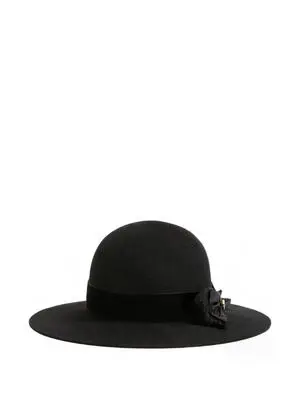 Valentino Garavani Vlogo Signature Bow Hat - Black