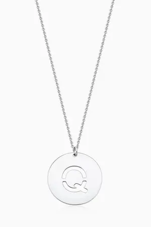 ORADINA Say My Name Initial Pendant Necklace - Letter Q/ Silver