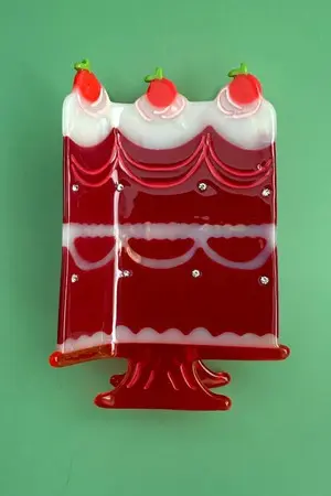 CENTINELLE Dark Cherry Cake Hair Claw