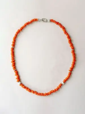 BY LILLA Clownfish Beaded Necklace