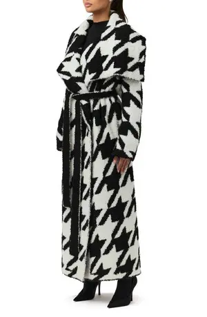 Naked Wardrobe Houndstooth Oversized Bouclé Coat