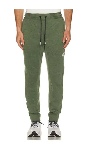 LEGENDS Hawthorne Tech Pant In Green