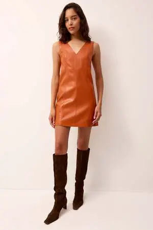 Marie Oliver Plunge Day Dresses