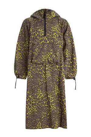 MARIE OLIVER Desirae Poncho