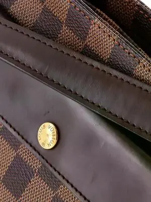 LOUIS VUITTON Aubagne Damier Shoulder Bag - Brown