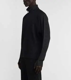 Issey Miyake Pleated Half-zip Sweater