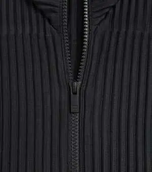 Issey Miyake Pleated Half-zip Sweater
