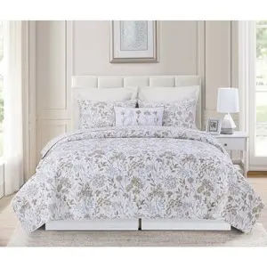 C&F HOME Carmella Fields Cotton Blend /queen Bed 3-piece Quilt Set - Gold