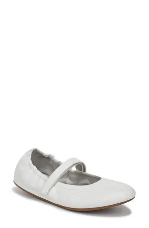 Favorite Daughter Flat Flats For Women