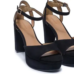 Bernardo Valeria Platform High Heel Sandal - Black