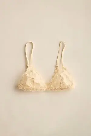 Free People This Or That Lace Triangle Bralette - Toasted Eggnog