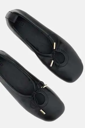ALOHAS Rosalind Leather Ballet Flats - Black