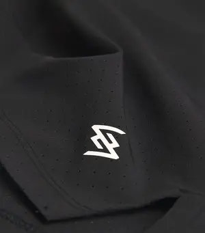 REPRESENT 247 Trek Running Shorts - Black