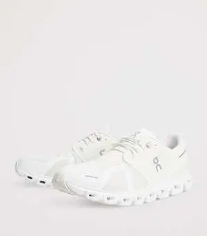 On Cloud 6 Trainers - White