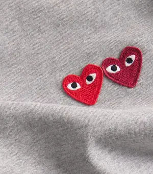 Play Comme Des Garcon Embroidered Double-heart T-shirt - Grey