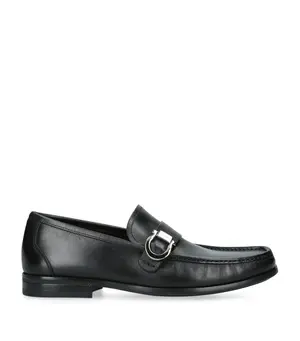 FERRAGAMO Leather Caspian Loafers - Black