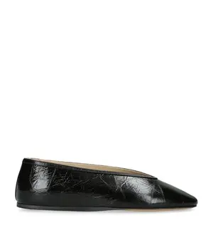 Le Monde Beryl Patent Leather Luna Ballet Flats