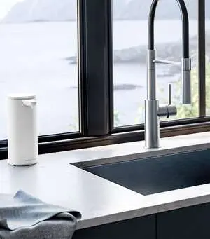 SIMPLEHUMAN Rechargeable Sensor Soap Dispenser