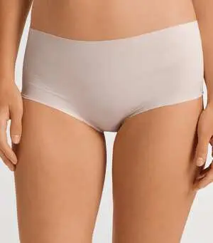 Hanro Invisible Cotton Maxi Briefs - Nude
