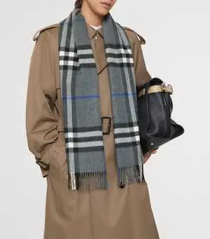Burberry Cashmere Check Scarf - Grey