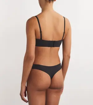 SKIMS Fits Everybody Strapless Bra - Black