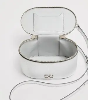 Valentino Garavani Mini Leather Vanity Case Top-handle Bag - Metallic