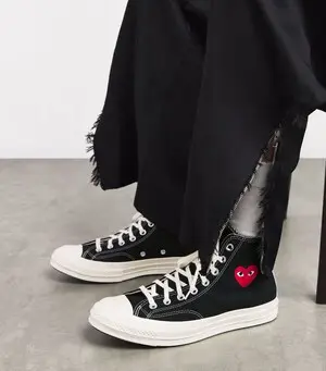Play Comme Des Garcon X Converse Heart Chuck Taylor All Star '70 High-top Sneakers